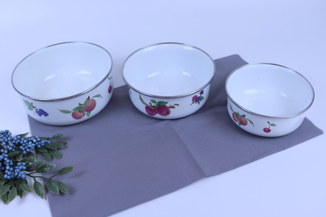 Vtg Set of 3 Kobe Kitchen Fruit Enamel Metal Mixing Nesting Bowls - Etsy