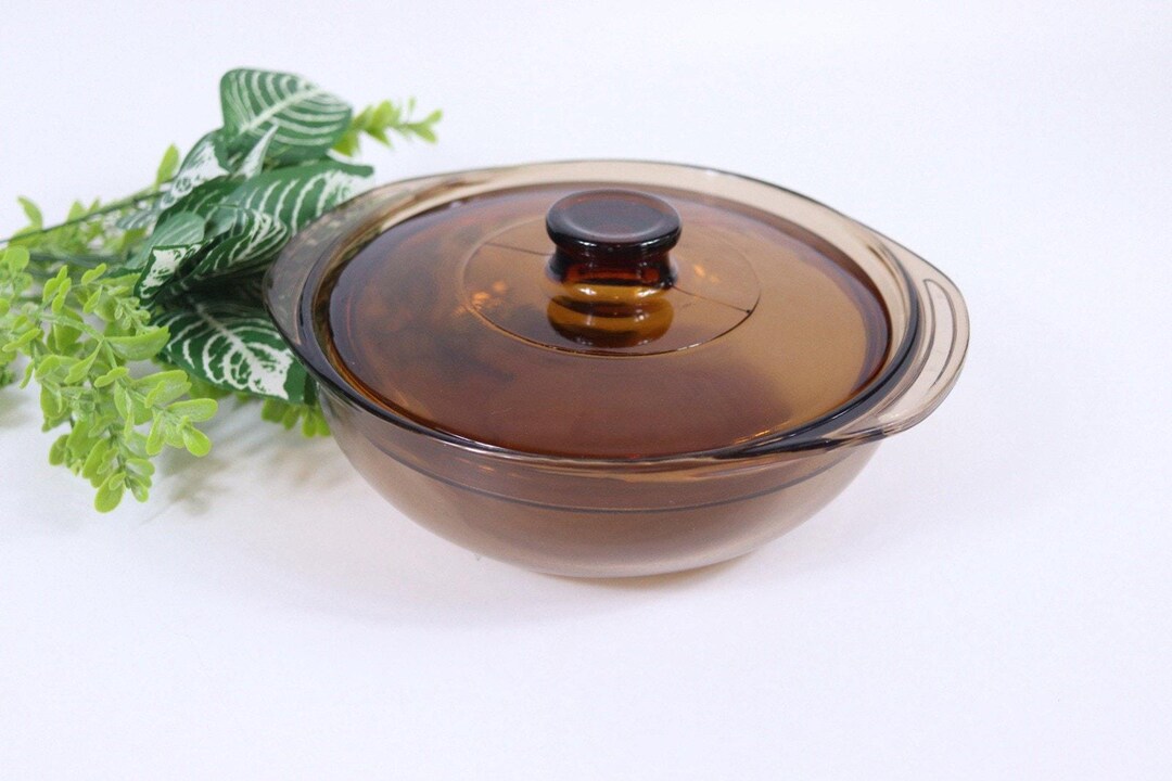 Pyrex Glass 2QT , 2 L, Casserole Dish W/ Lid. Not for Use on Stove Top ...