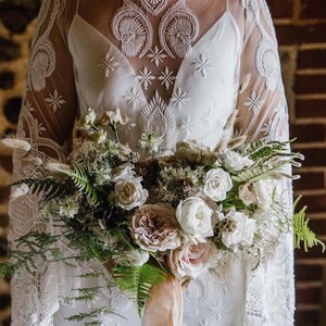 Deluxe Garden Roses - David Austin Garden Rose Purity - Etsy