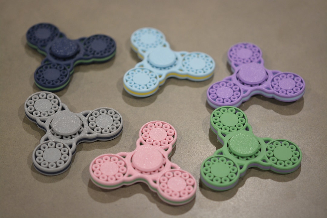 Party Favors Fidget Spinner Sensory Toys for Kids and Adults Fun ...