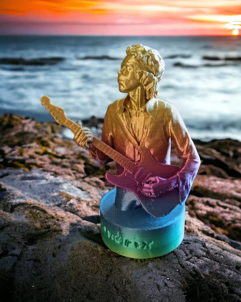 Jimi Hendrix Sculpture - Rock Legend Statue - Guitarist Collectible ...