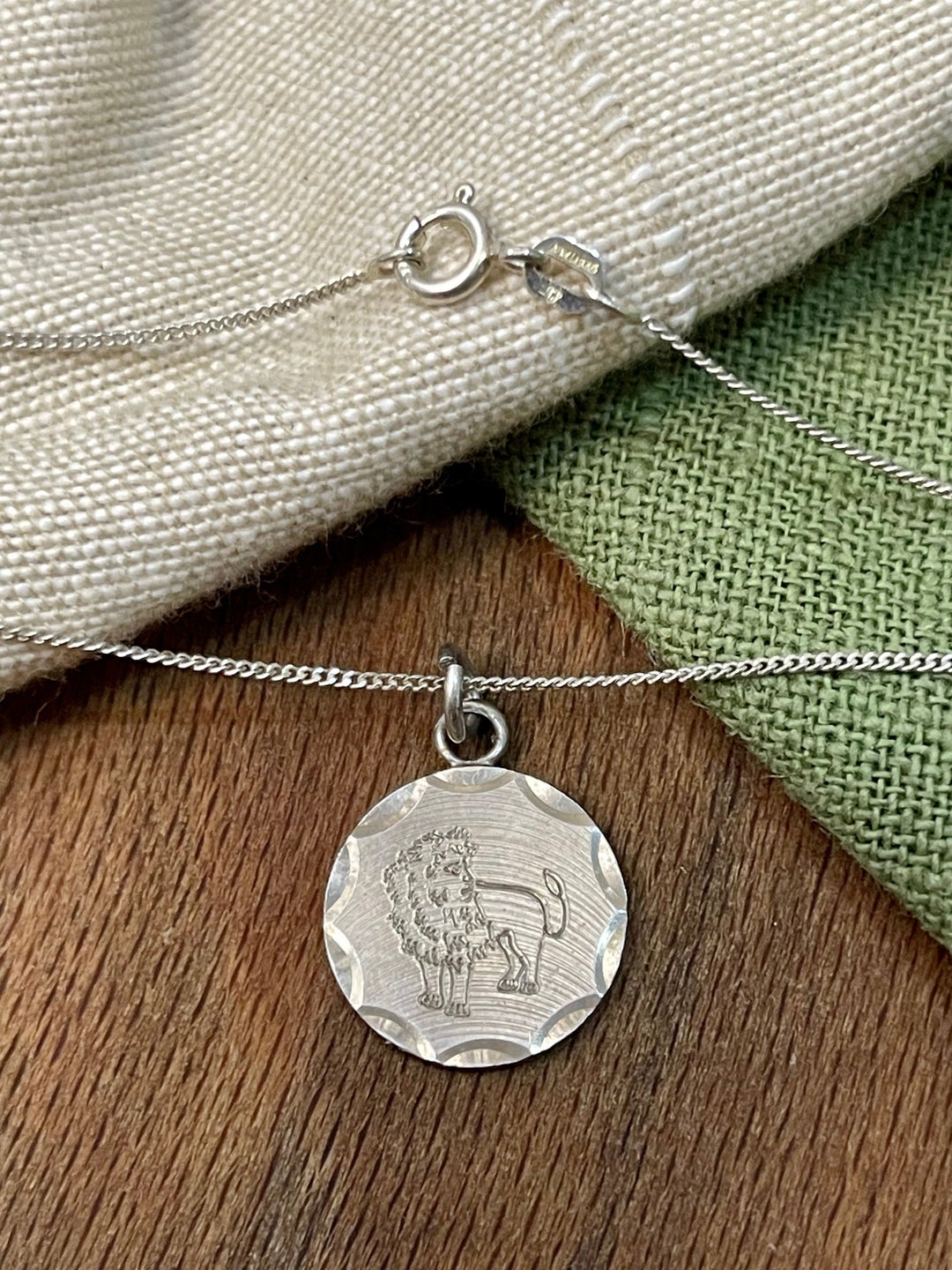 Lovely Leo Star Sign Necklace Chain Solid Sterling 925 Silver - Etsy