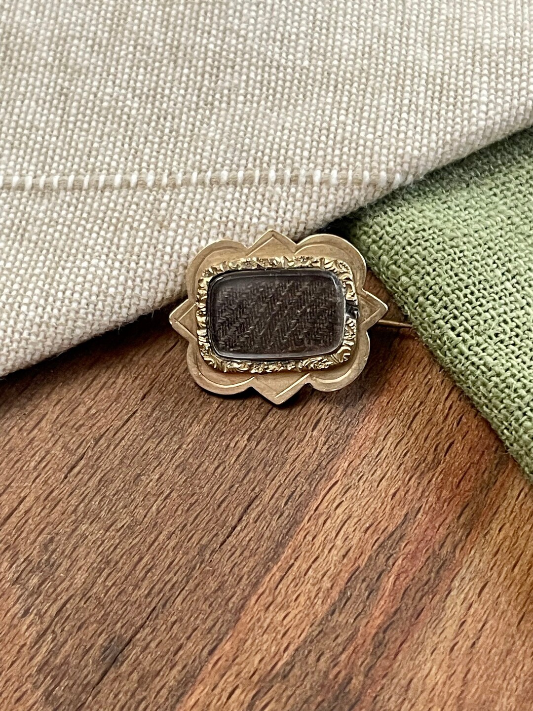 Antique 9ct Rolled Gold Victorian Mourning Braided Hair Memorial Brooch ...
