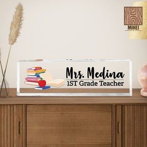 Teacher Appreciation Gift, Custom Teacher Desk Name Plate, 1st Grade ...