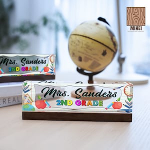 Custom Teacher Name Sign, Teachers Desk Name Plate Acrylic Decor ...