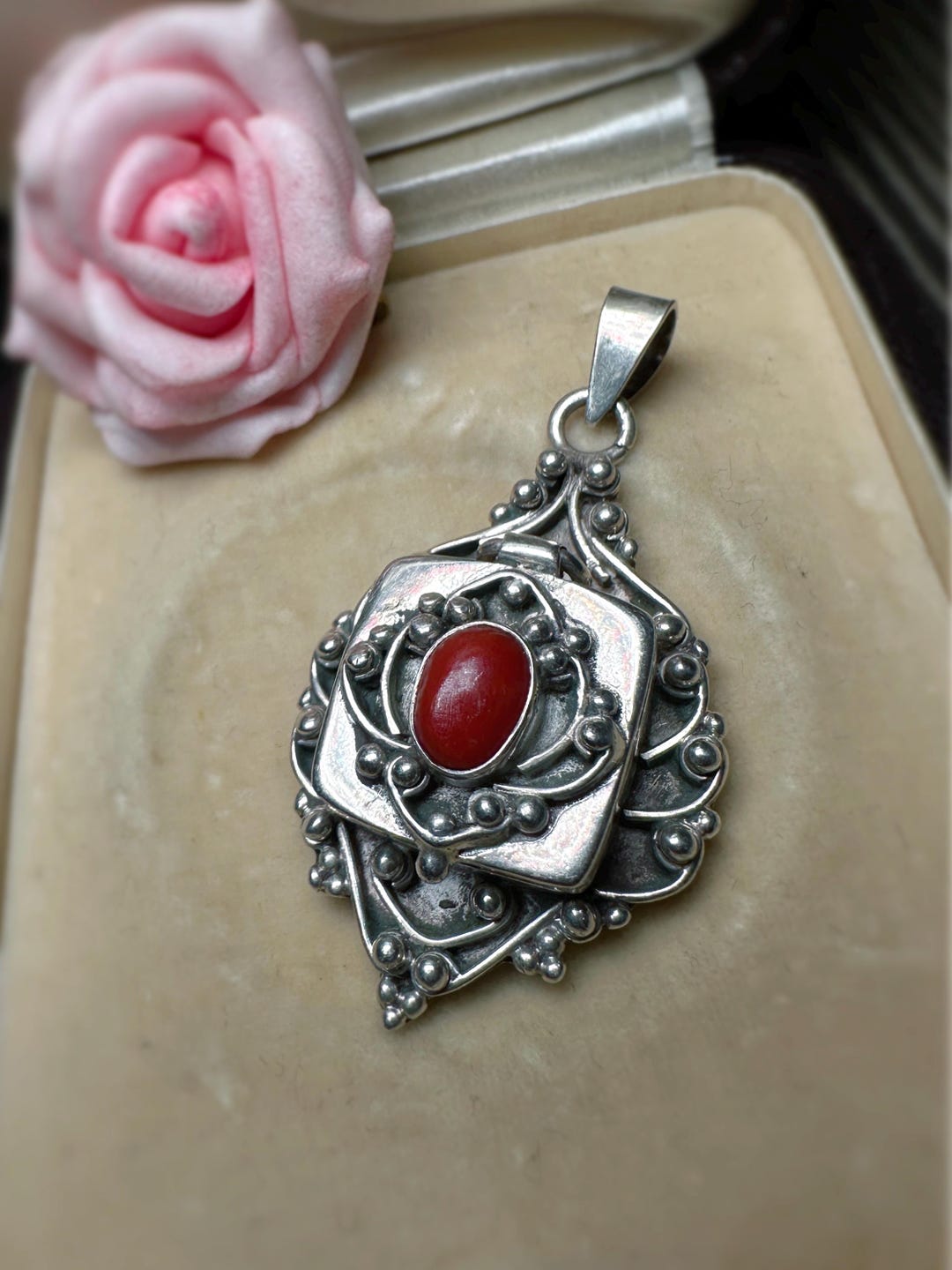 Sterling Silver Poison Locket Pendant With Natural Coral – Vintage 925 ...