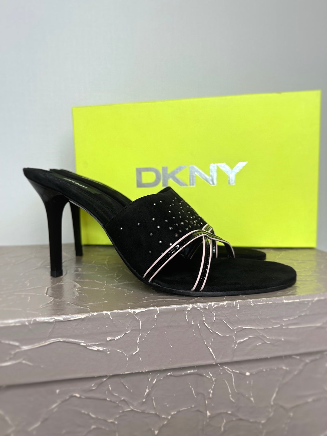 Vintage DKNY Suede Mule Sandals: 2001 Black Heels, US 9.5 - Etsy