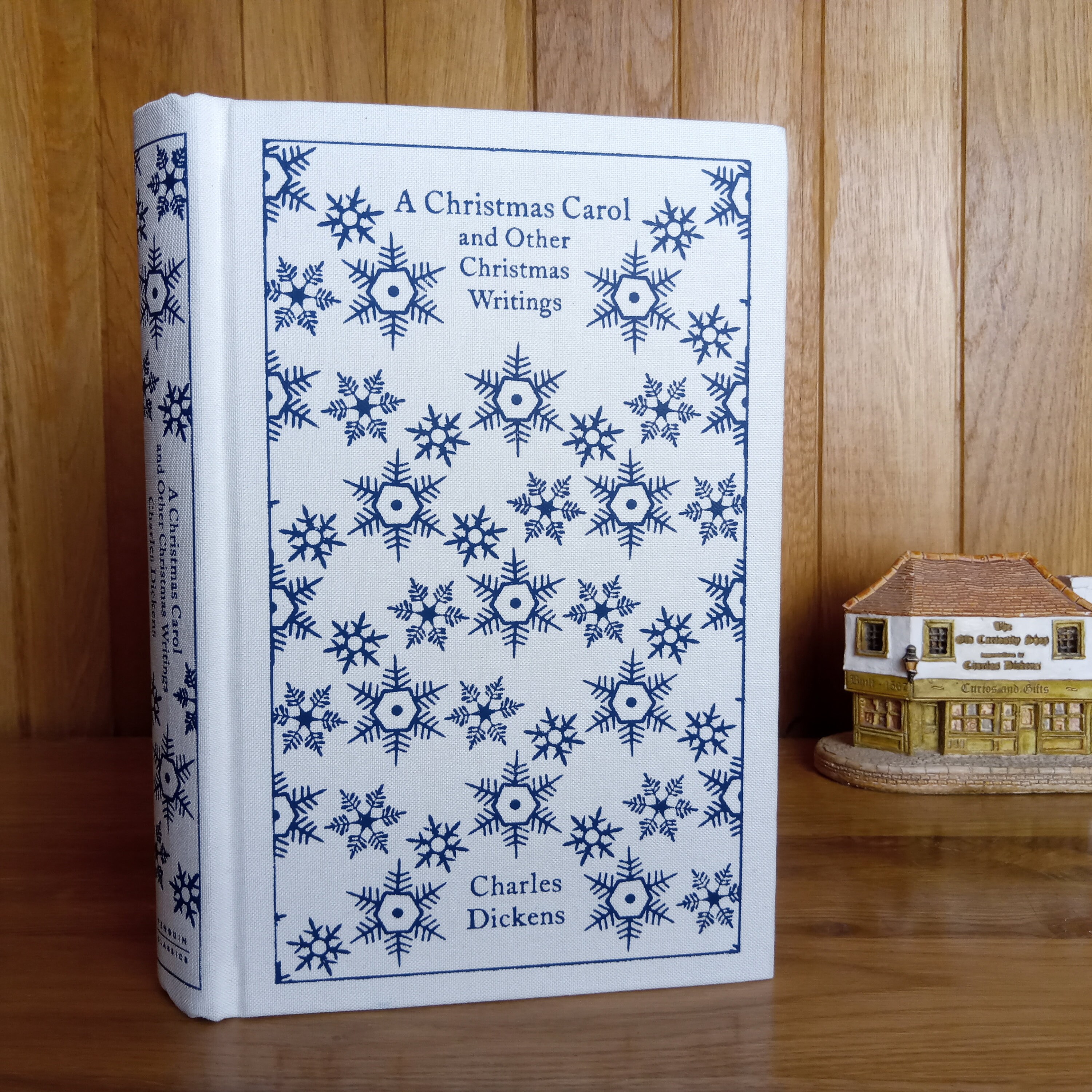 Charles Dickens A Christmas Carol and Other Christmas Writings Gift ...