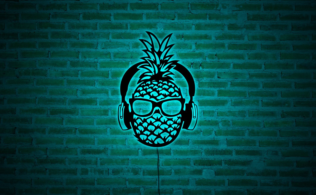 Ananas and Headphone Wall Art, Lighted up Wall Decor, RGB Led Decor for ...
