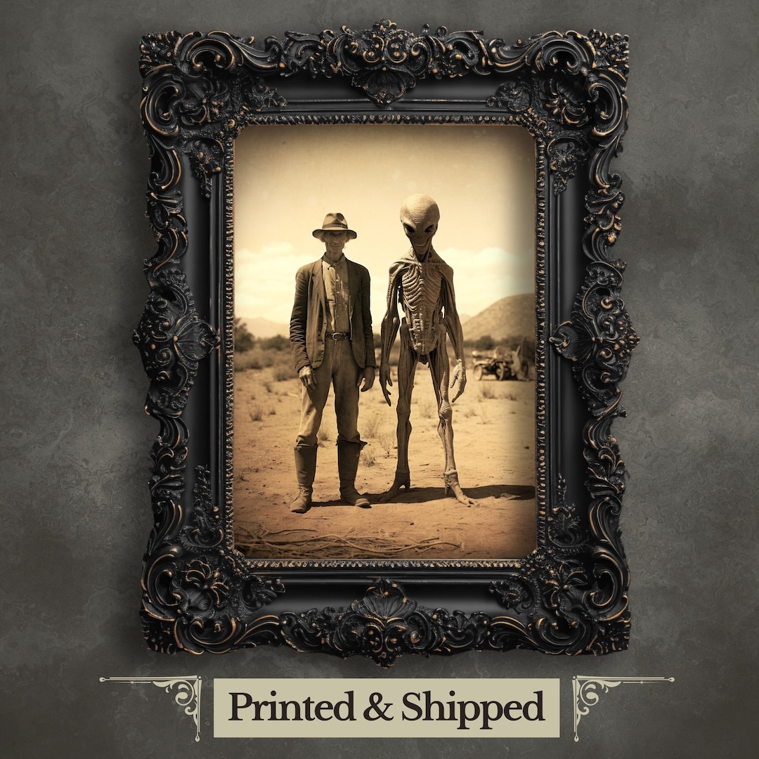 Wild West Alien Wall Art Print Vintage Photography Extraterrestrial ...