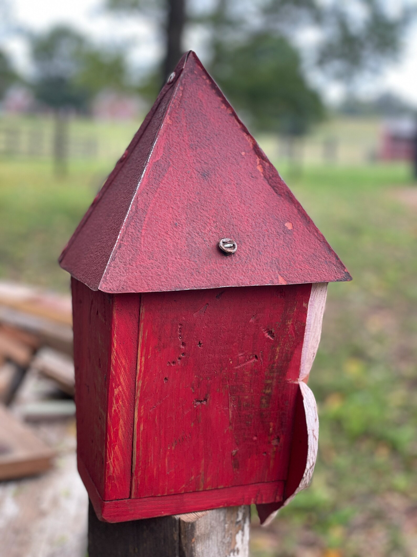 Rustic Charm Santa Birdhouse - Etsy