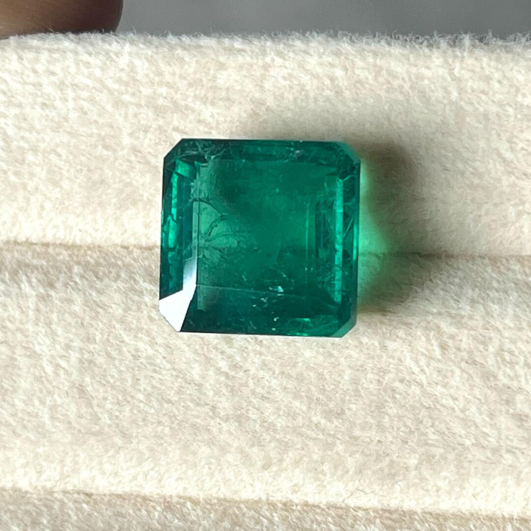 Lab Grown Emerald Hydrothermal Lab Grown Emerald Cut Square Gemstone ...