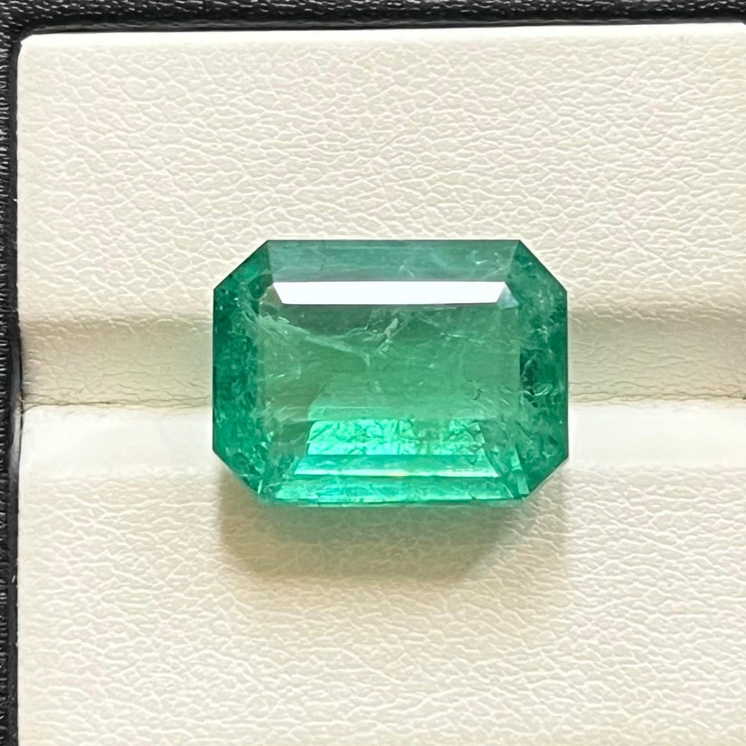 AAA+ Lab Grown Emerald: Octagon Cut Colombian Color Gemstone - Etsy