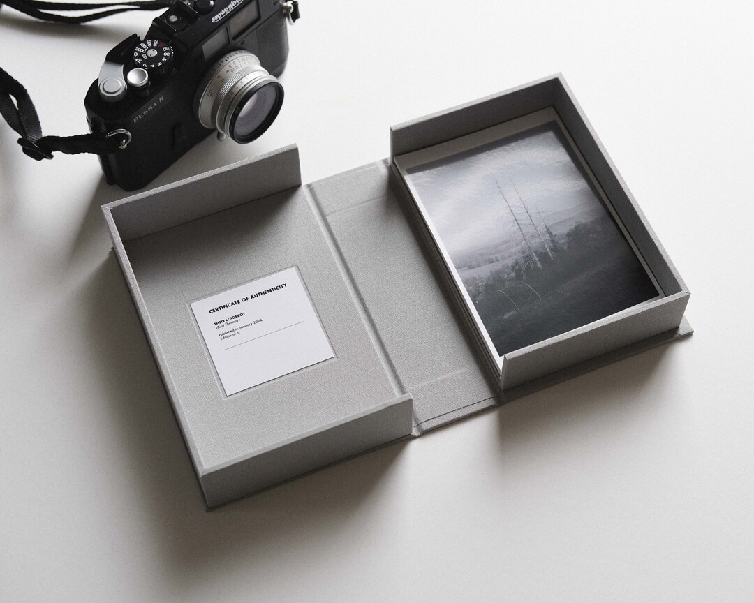 Customizable Photo Box, Portfolio Display Box, Archive Box and Book Box - Clamshell Portfolio ...