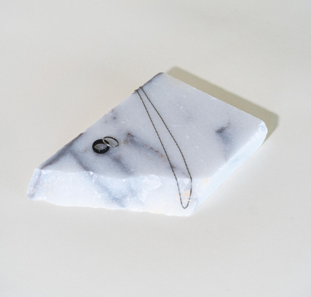 White Marble Jewelry Display Stand, Natural Stone Ring Necklace Stand ...