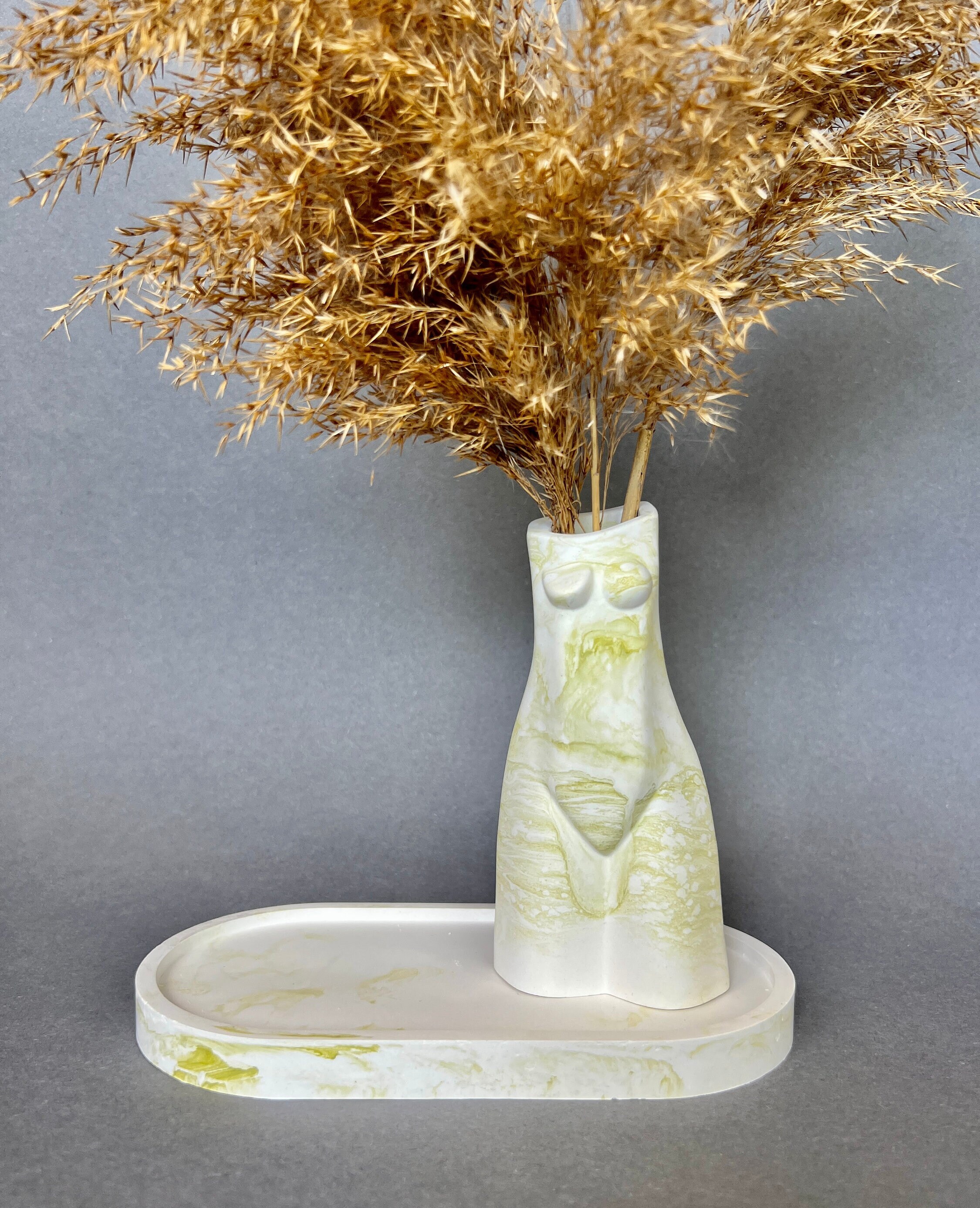 Abstract Female Body Vase for Dry Dried Flowers, Nordic Minimalist ...