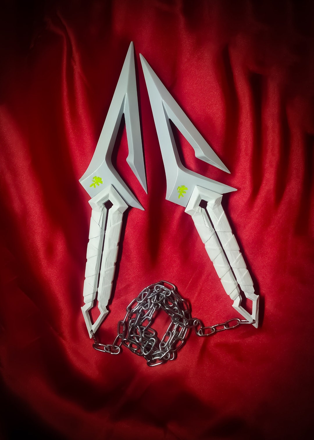 Valorant Kuronami Knife Replica, Customizable Glow Stand, Cosplay Prop ...