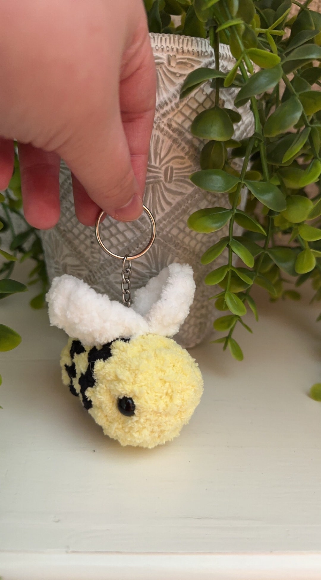 Crochet Bee Plushie Key Chain | Custom Crochet Bee | Amigurumi Bee ...