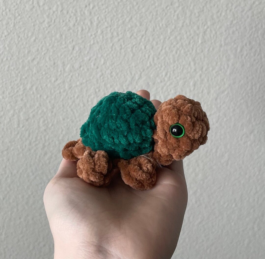Mini Crochet Turtle (custom) - Etsy