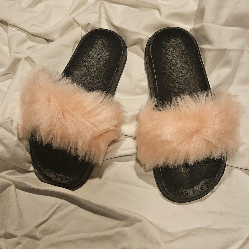 Fluffy Slides - Etsy