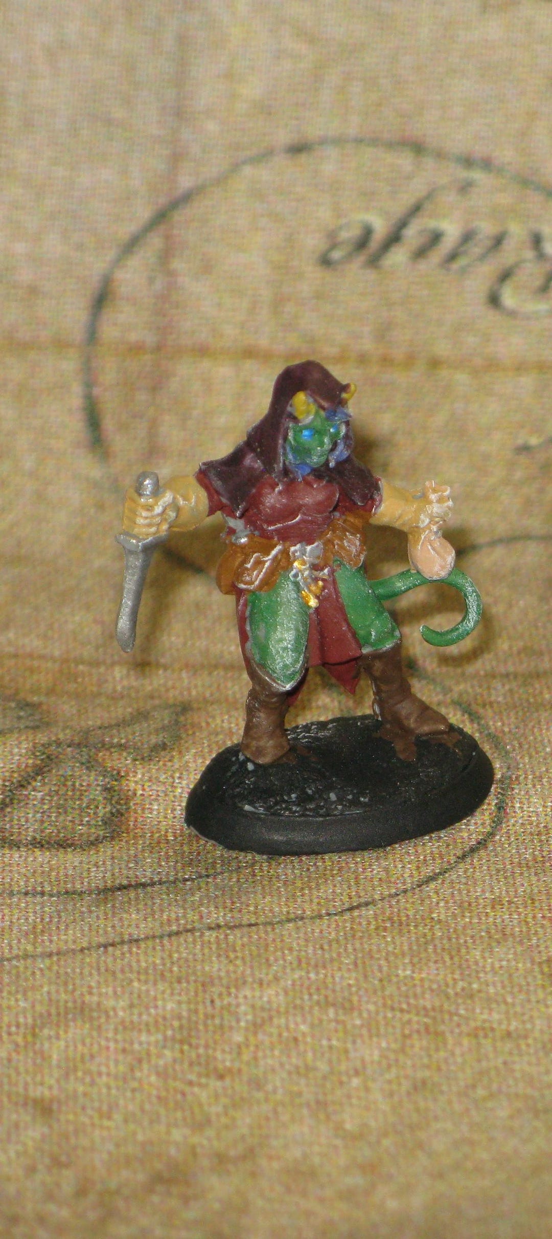 Tiefling Rogue female Dagger, Pouch Hand Painted D&d/pathfinder/ttrpg ...