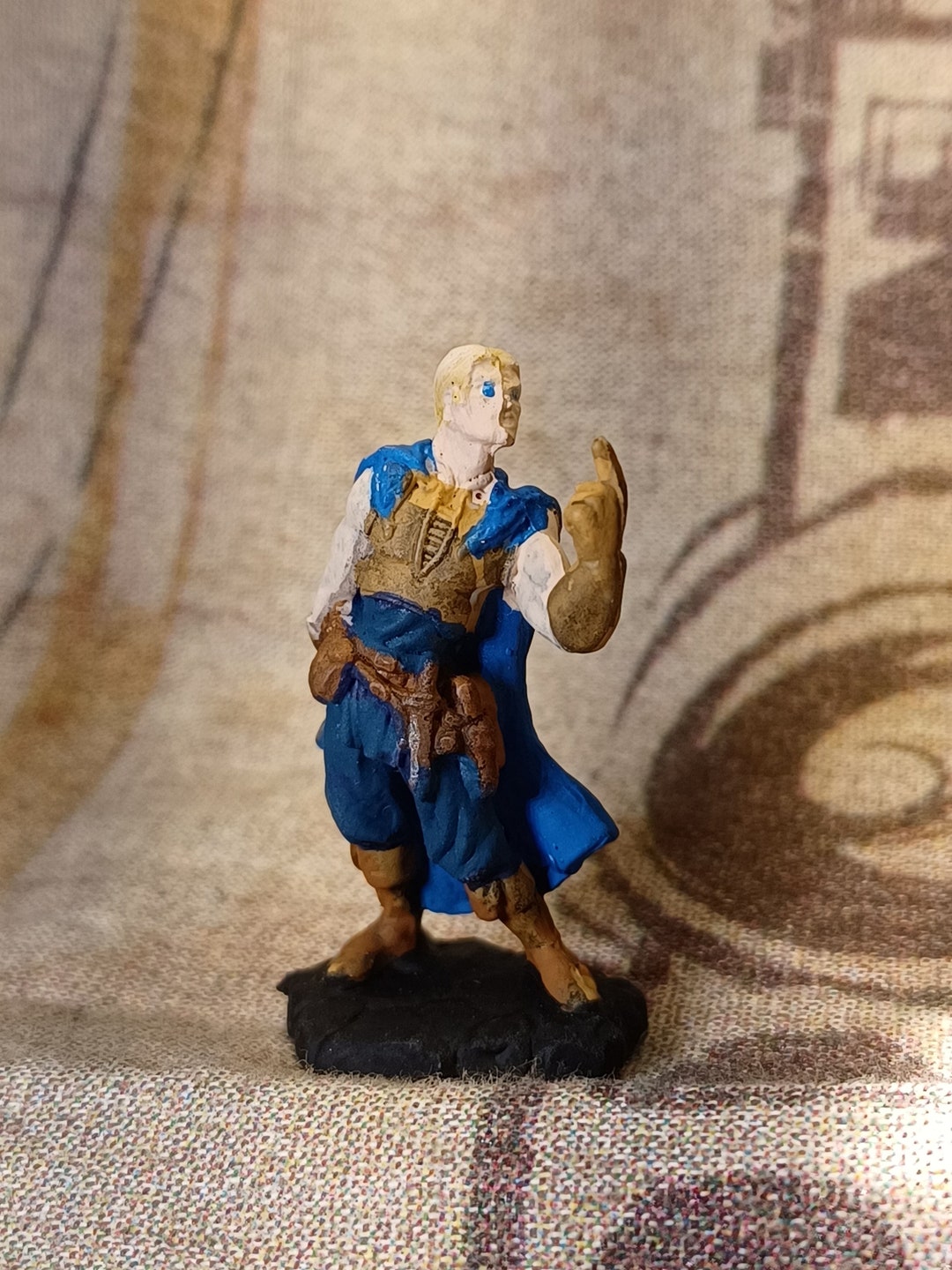 Bard/rogue with Dagger Hand Painted D&d/pathfinder/ttrpg Miniature ...
