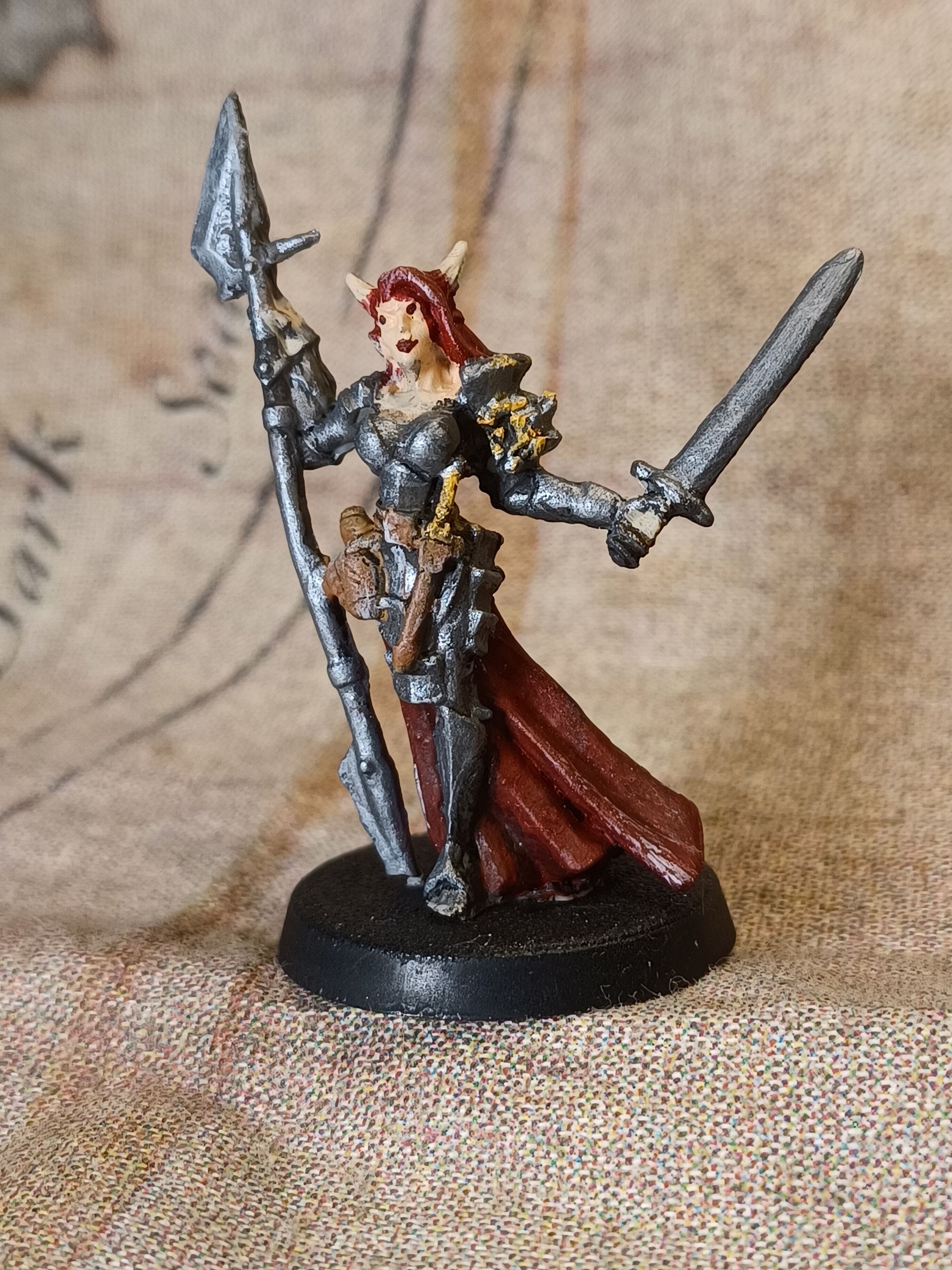 Tiefling Fighter (female, Sword/spear, Platemail) - Hand Painted D&d/pathfinder/ttrpg Miniature ...