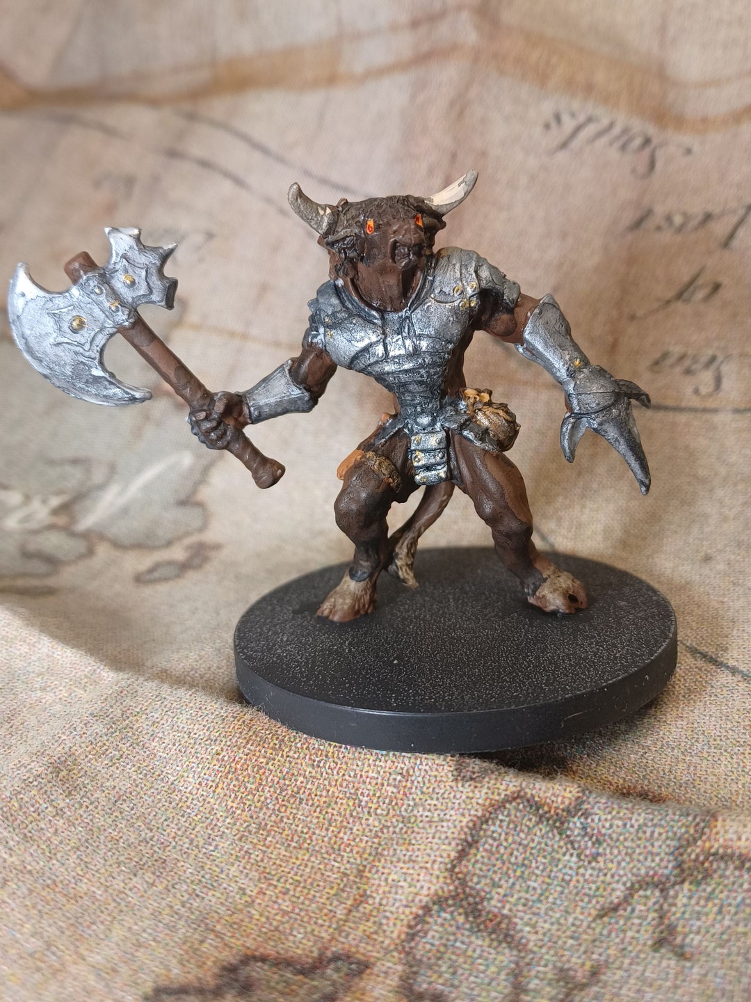 Minotaur -(gauntlet) Hand Painted D&d/pathfinder/ttrpg Miniature ...
