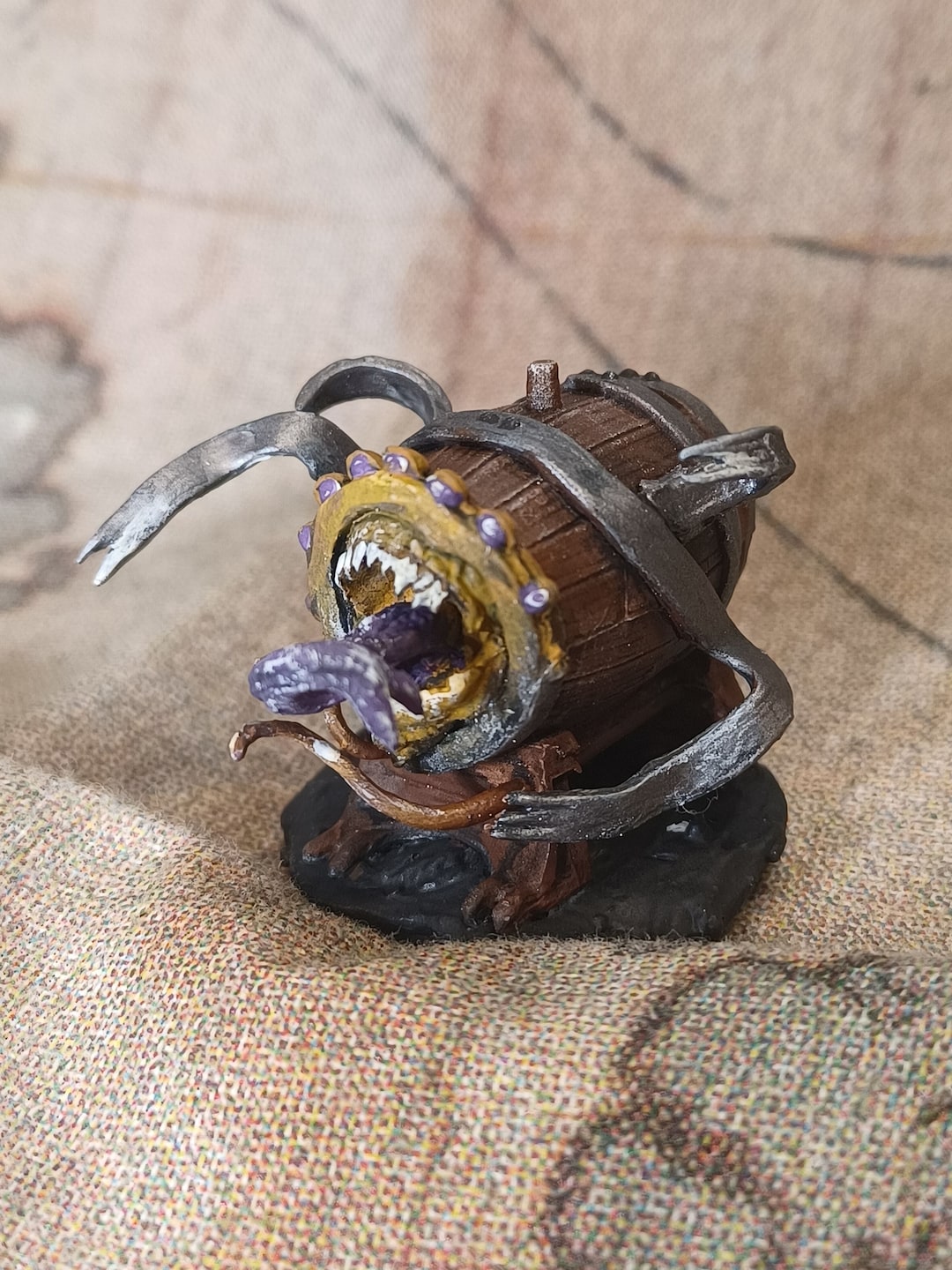 Mimic barrel Hand Painted D&d/pathfinder/ttrpg Miniature reaper Bones ...