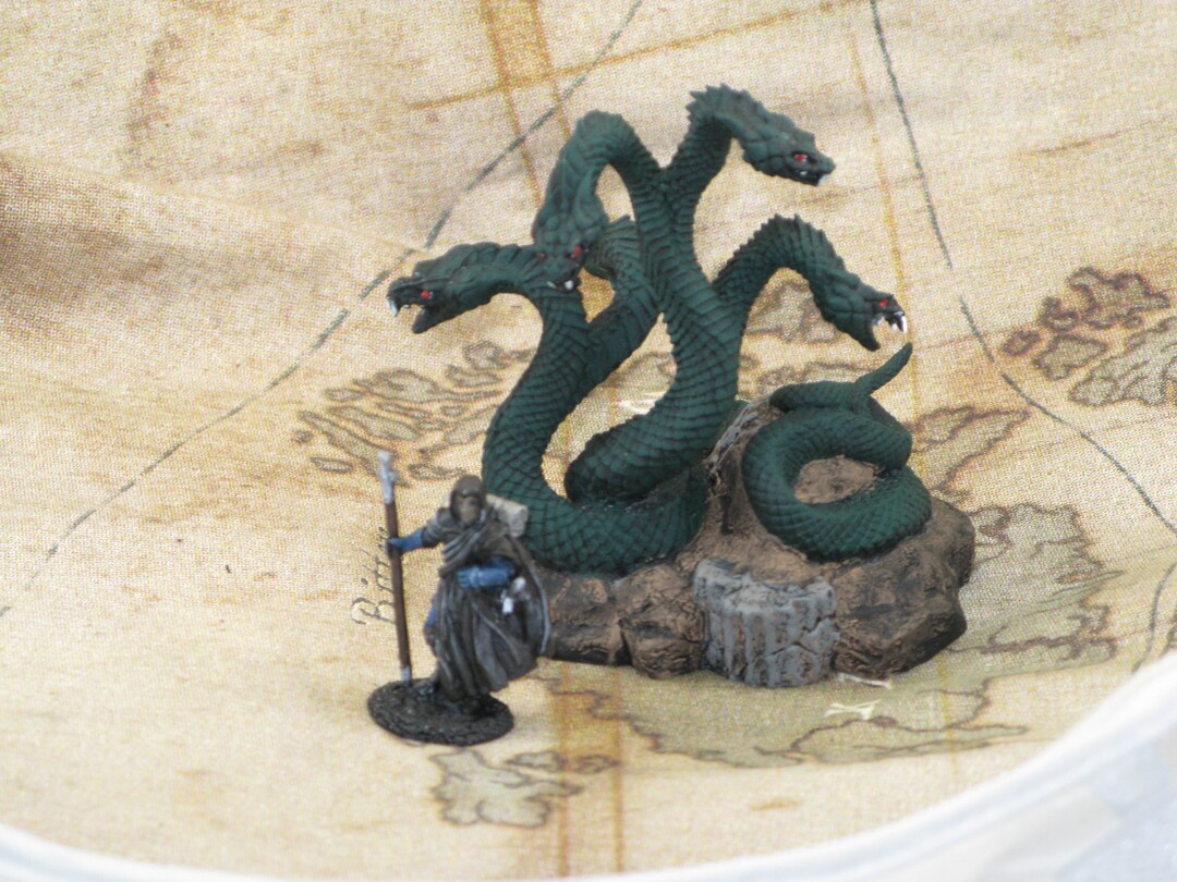 Hydra - Hand Painted D&d/pathfinder/ttrpg Miniature (reaper Bones) - Etsy