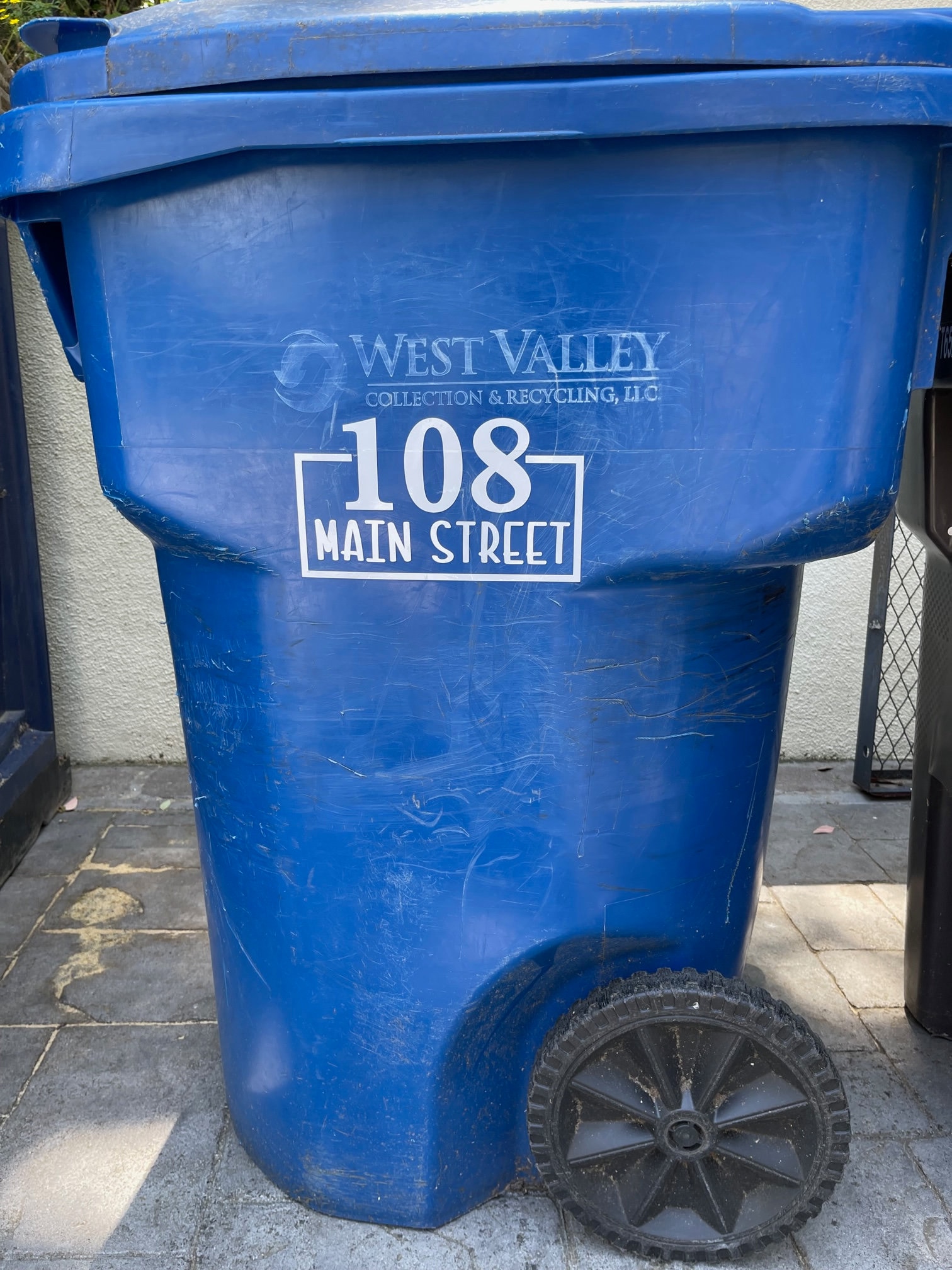 Trash Can Decal | Address Garbage Can Sticker | Trash Bin Outdoor Label ...