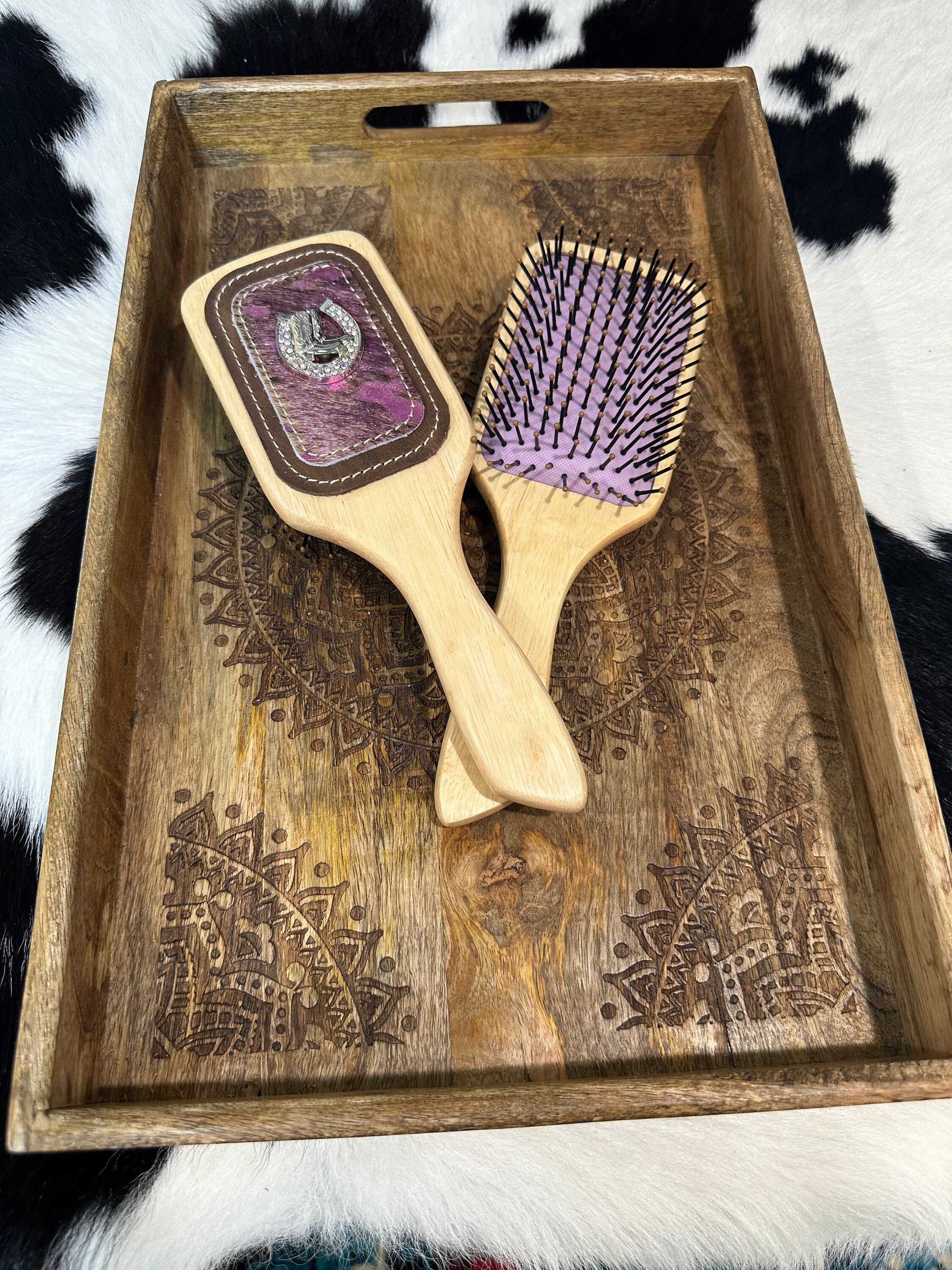 Western Cowhide Print and Acid Wash With Leather Bamboo Paddle Hair ...