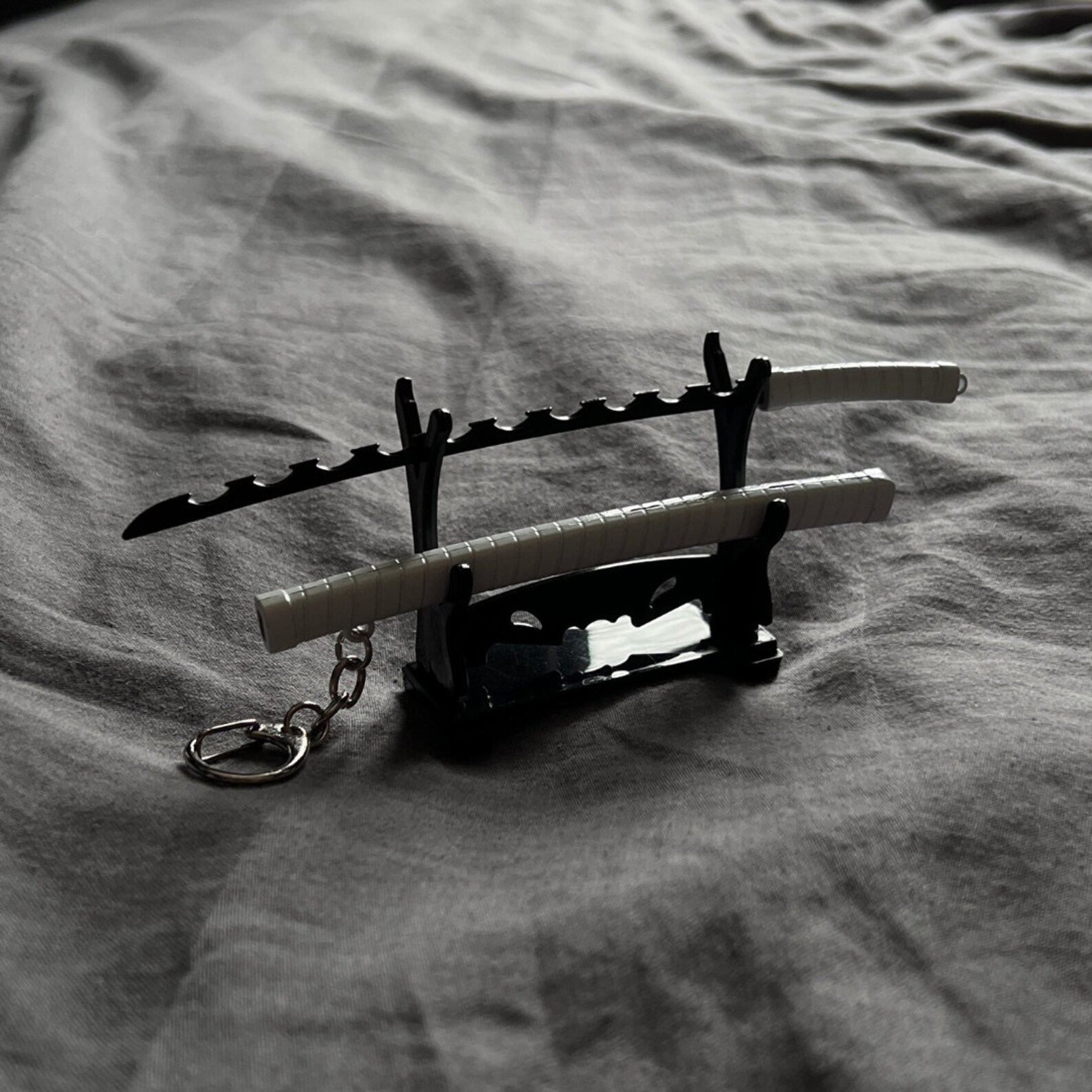 Mini Katana Keychain Stand for Small Katana Collection or Keychain ...