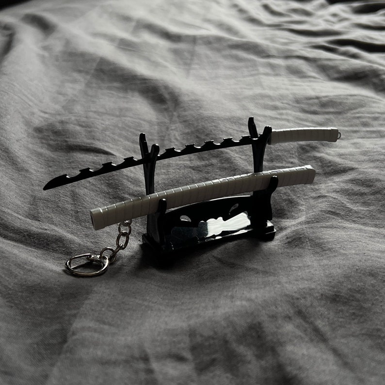 Mini Katana Keychain Stand for Small Katana Collection or Keychain ...
