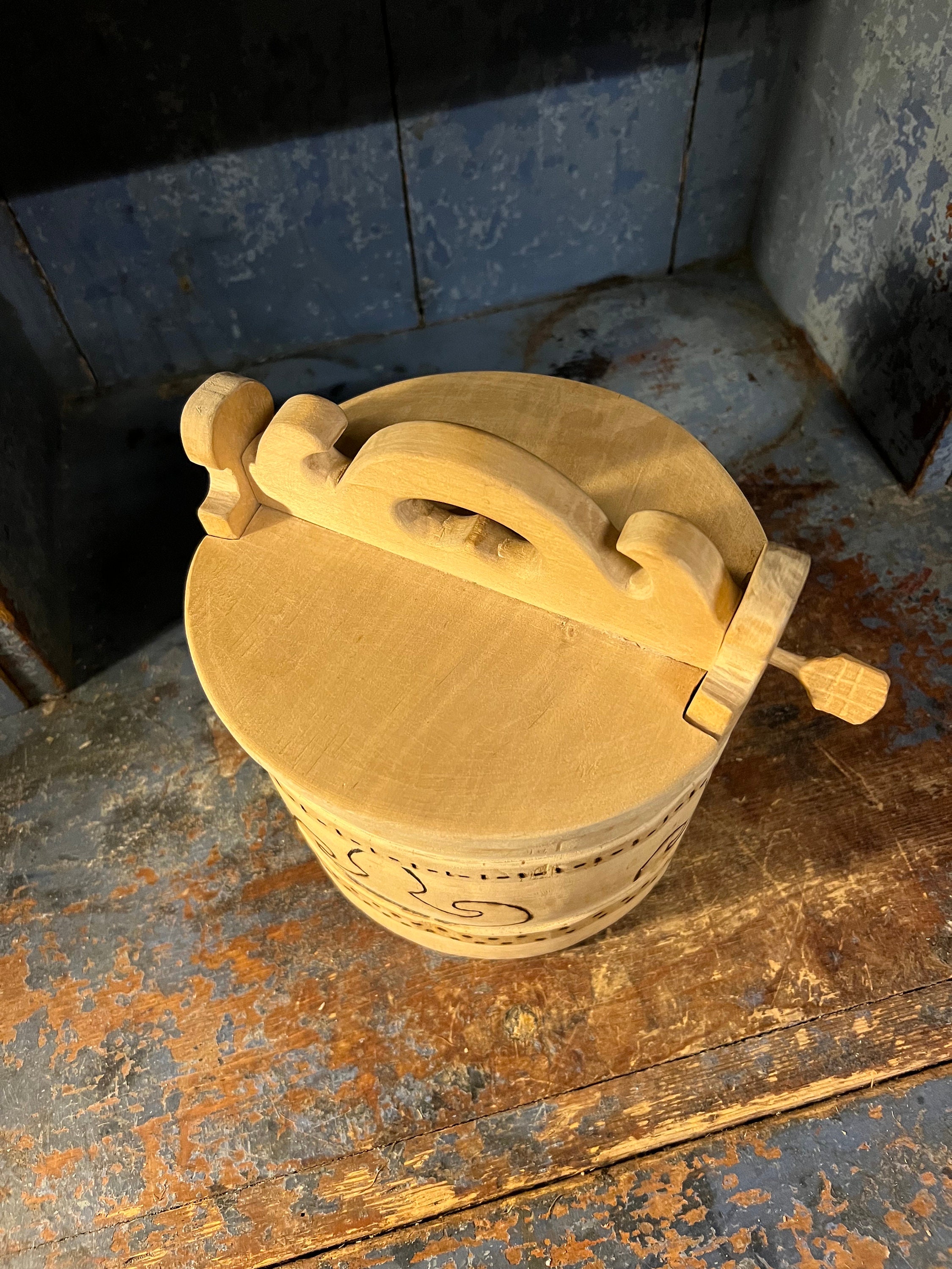 Vintage Norwegian Rustic Butter Bucket / Amber in Pinewood / Bentwood ...