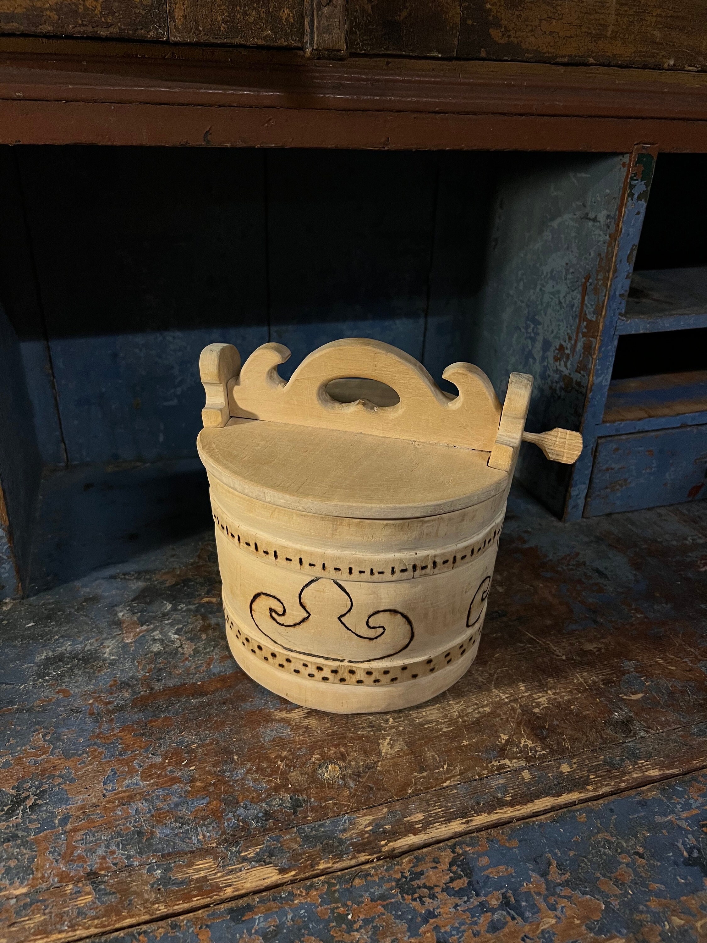 Vintage Norwegian Rustic Butter Bucket / Amber in Pinewood / Bentwood ...