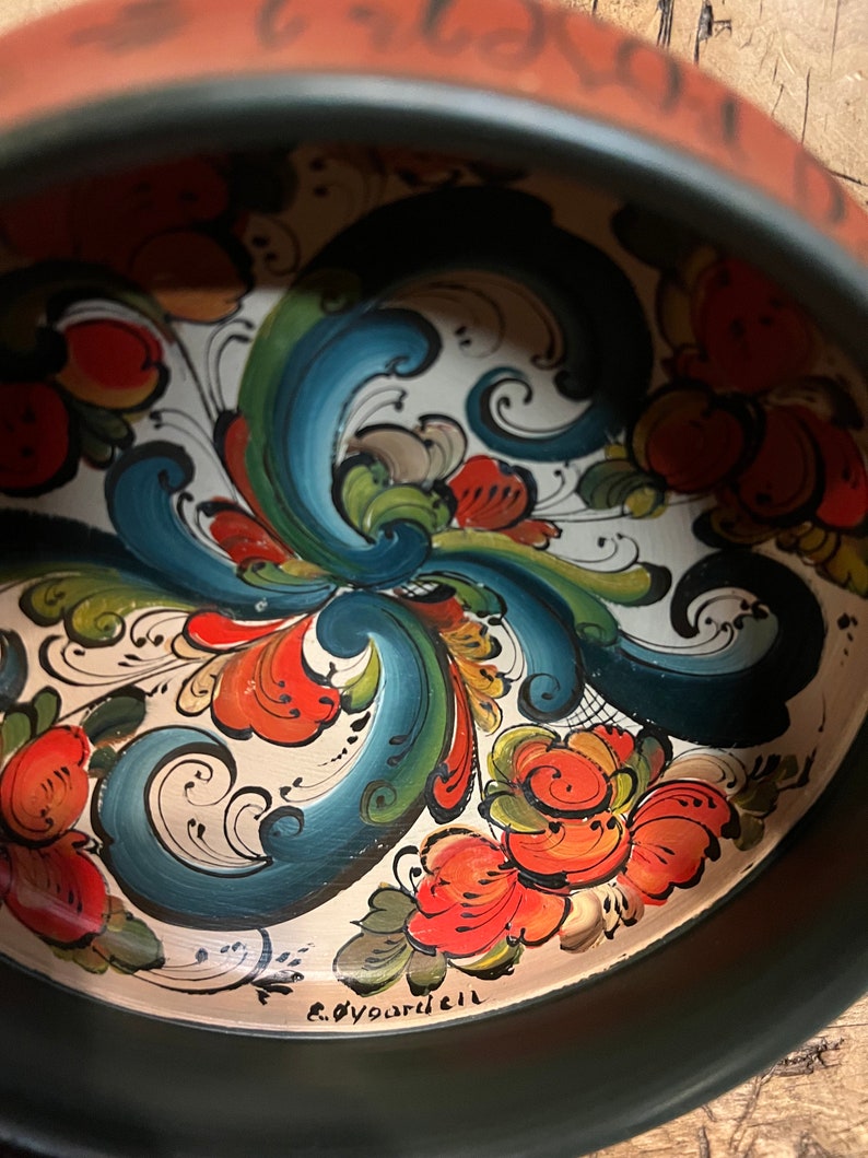 1980s Stunning Rosemaling Ale/ Beer Bowl by Ellen Oygarden ...