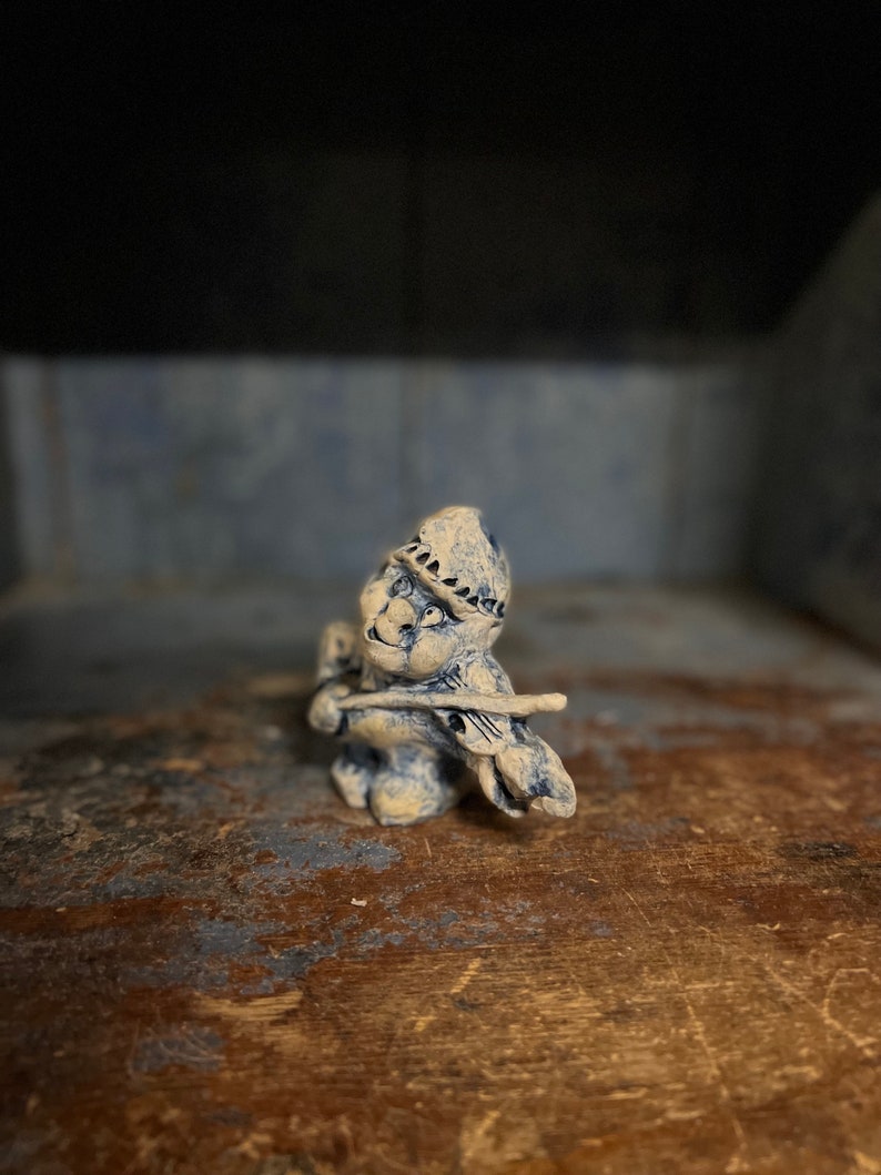 Vintage Handcrafted Statue / Sculpture / Figurine "troll Playing Violin ...