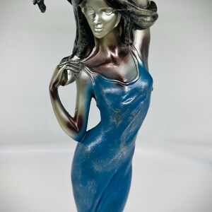 Lady Figurine in Blue/ Blue Accent Statue/ Resin Accent Home Decor ...