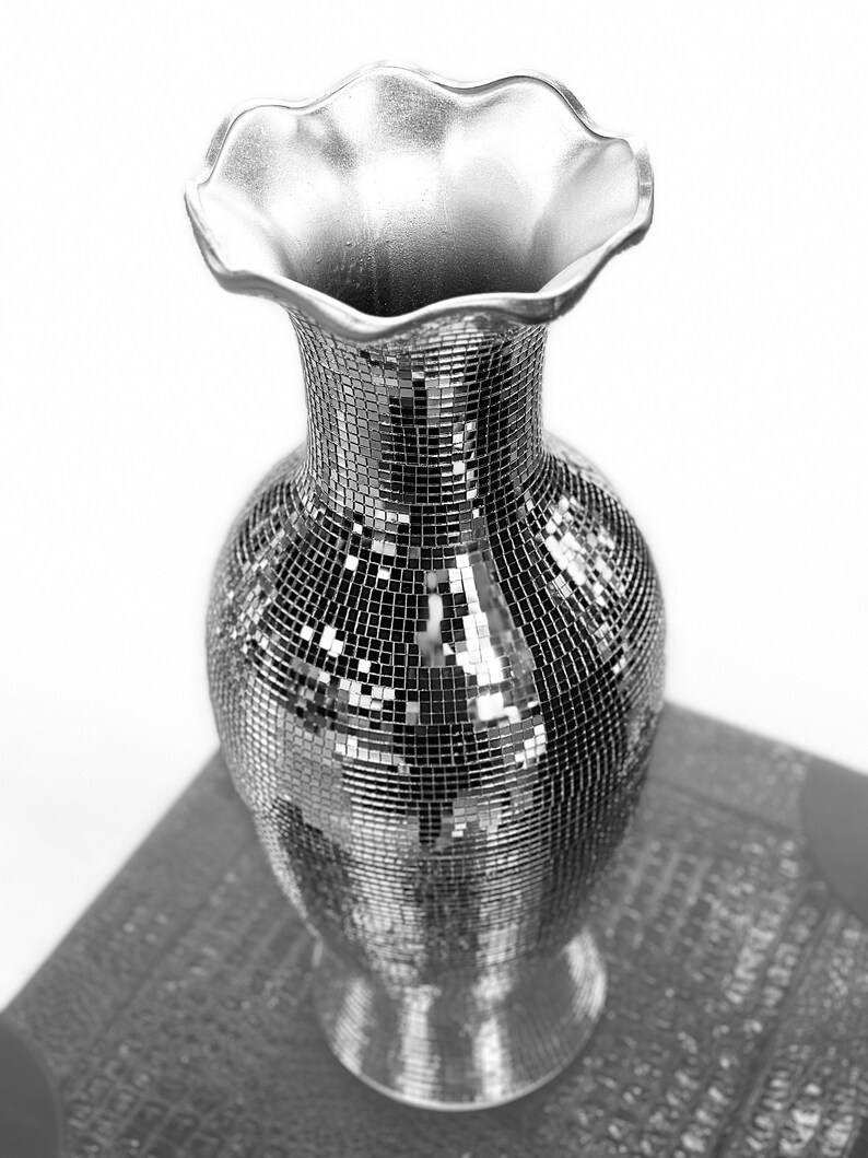 Silver Mirrored Vase/ Reflective Large Vase/ Silver Large Vase/ Silver ...