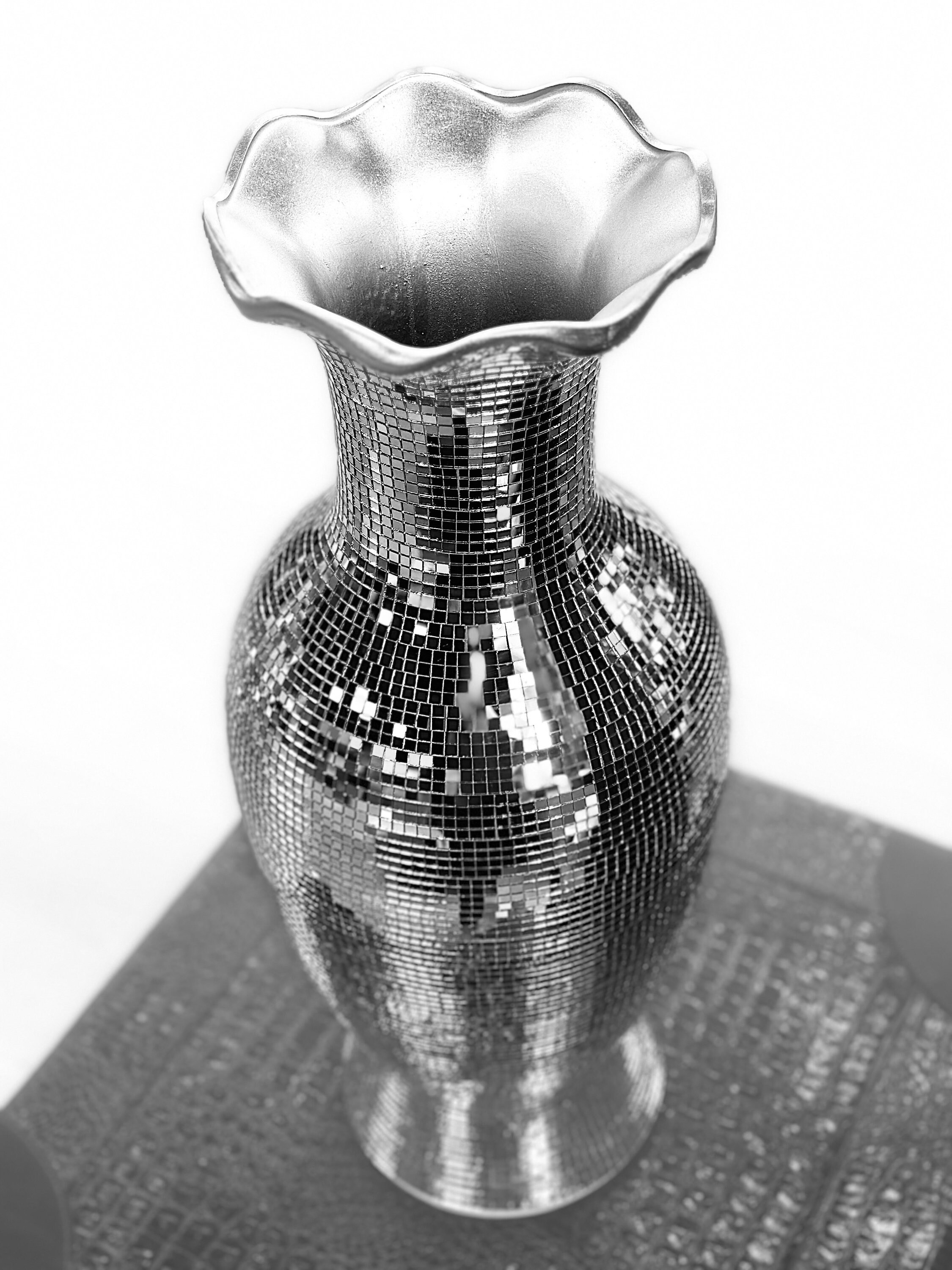 Silver Mirrored Vase/ Reflective Large Vase/ Silver Large Vase/ Silver ...