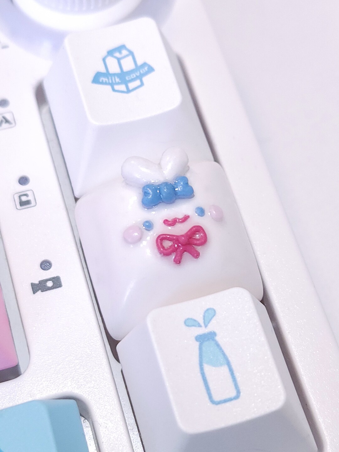 White Rabbit Candy Keycap Artisan Keycap for Mechanical Keyboard ...