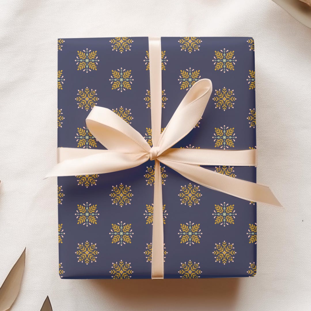 Snowflake Gift Wrap, Winter Holiday Wrapping Paper, Cute Packaging for ...