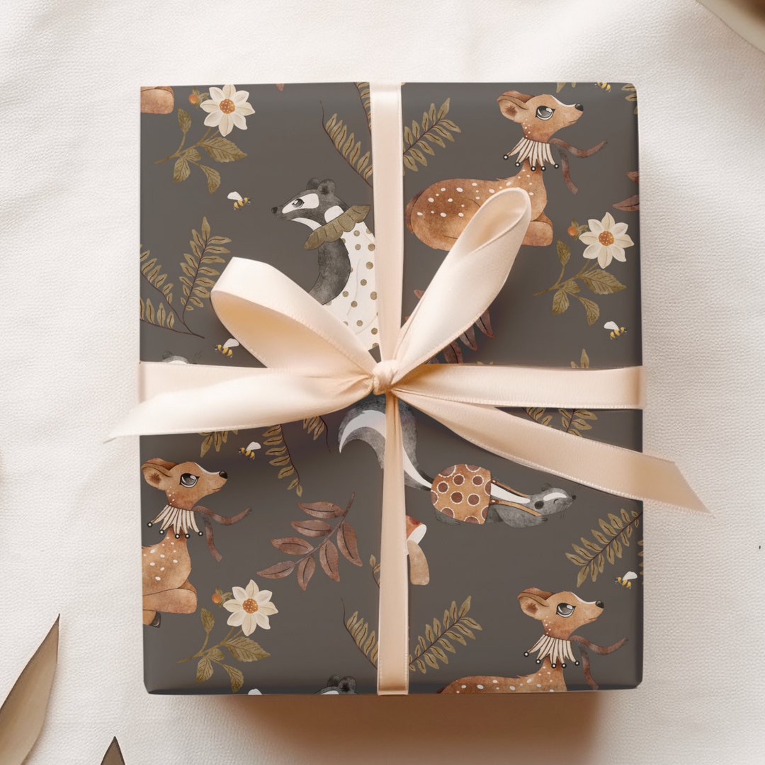 Illustrated Woodland Animals Wrapping Paper for Children, Charming ...