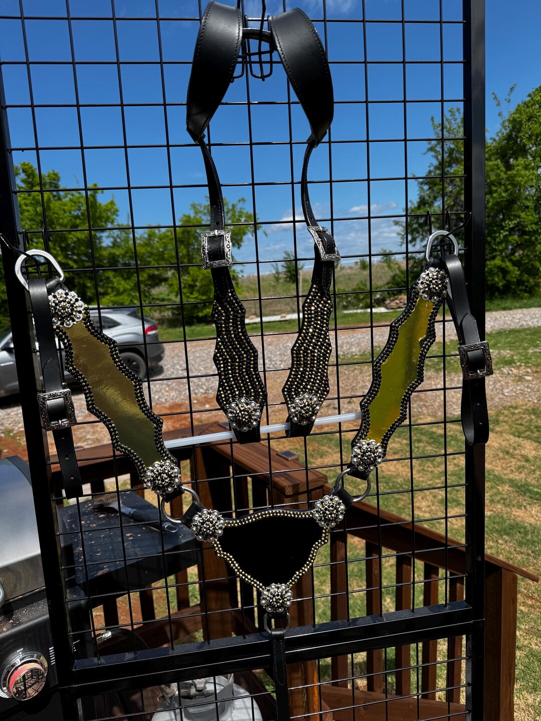 Black and Gold Tack Set - Etsy