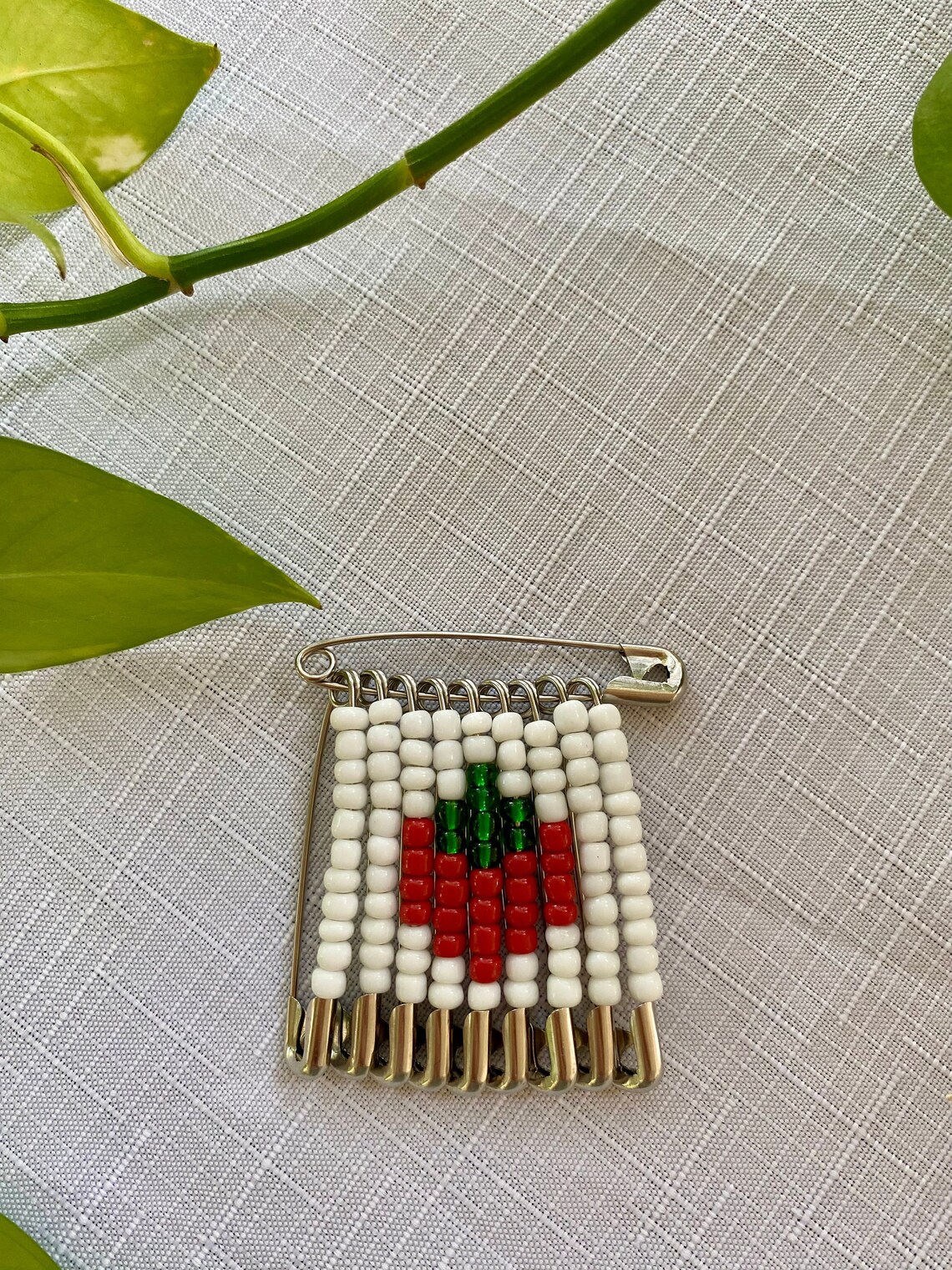Strawberry Beaded Safety Pin Keychain - Etsy