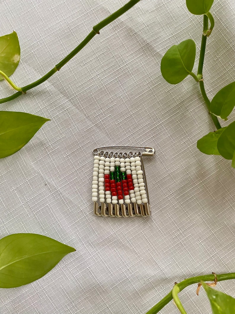Strawberry Beaded Safety Pin Keychain - Etsy
