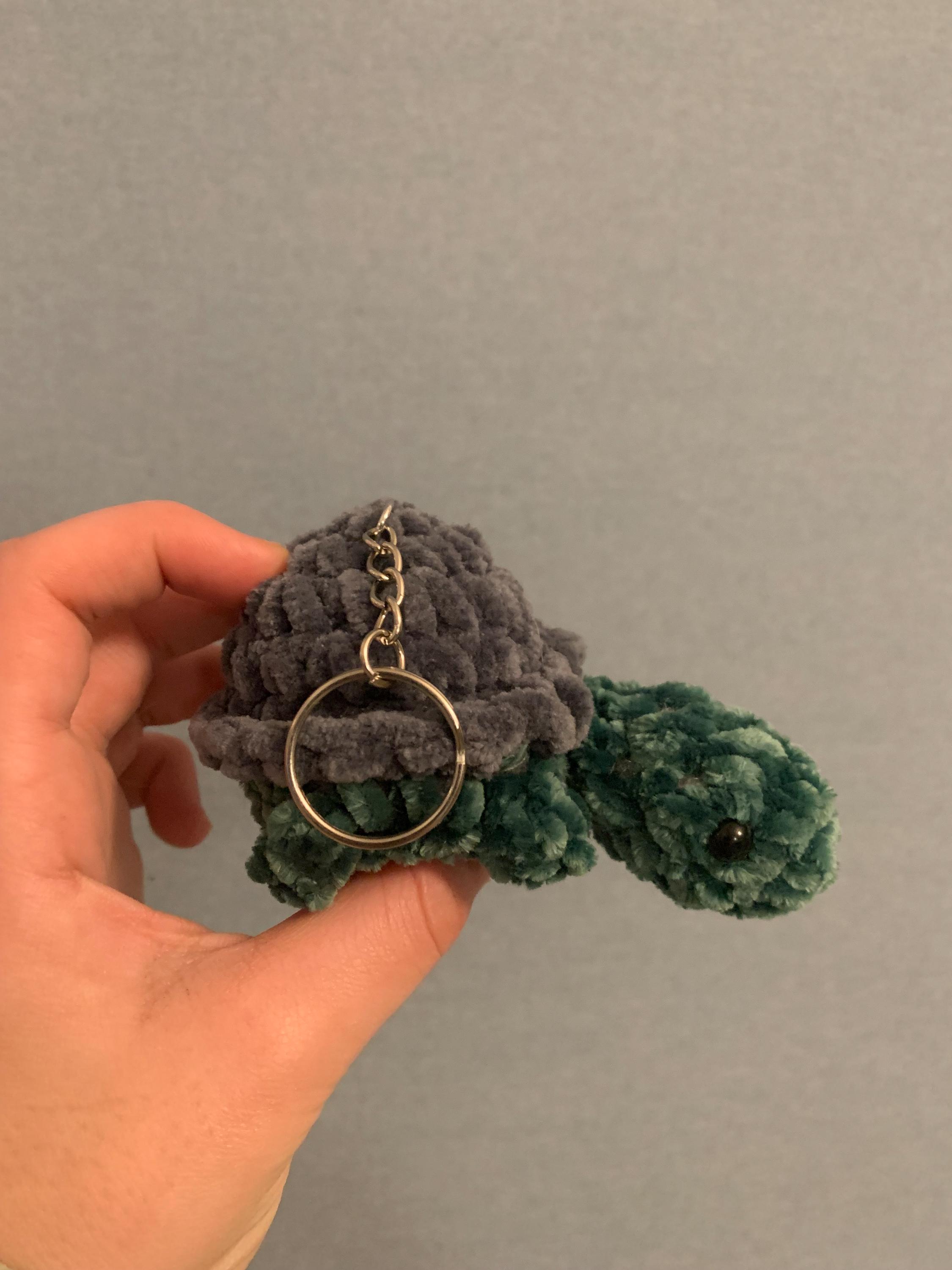 Small Turtle Crochet Plushie Amigurumi, Crocheted Turtle Keychain, Gift ...