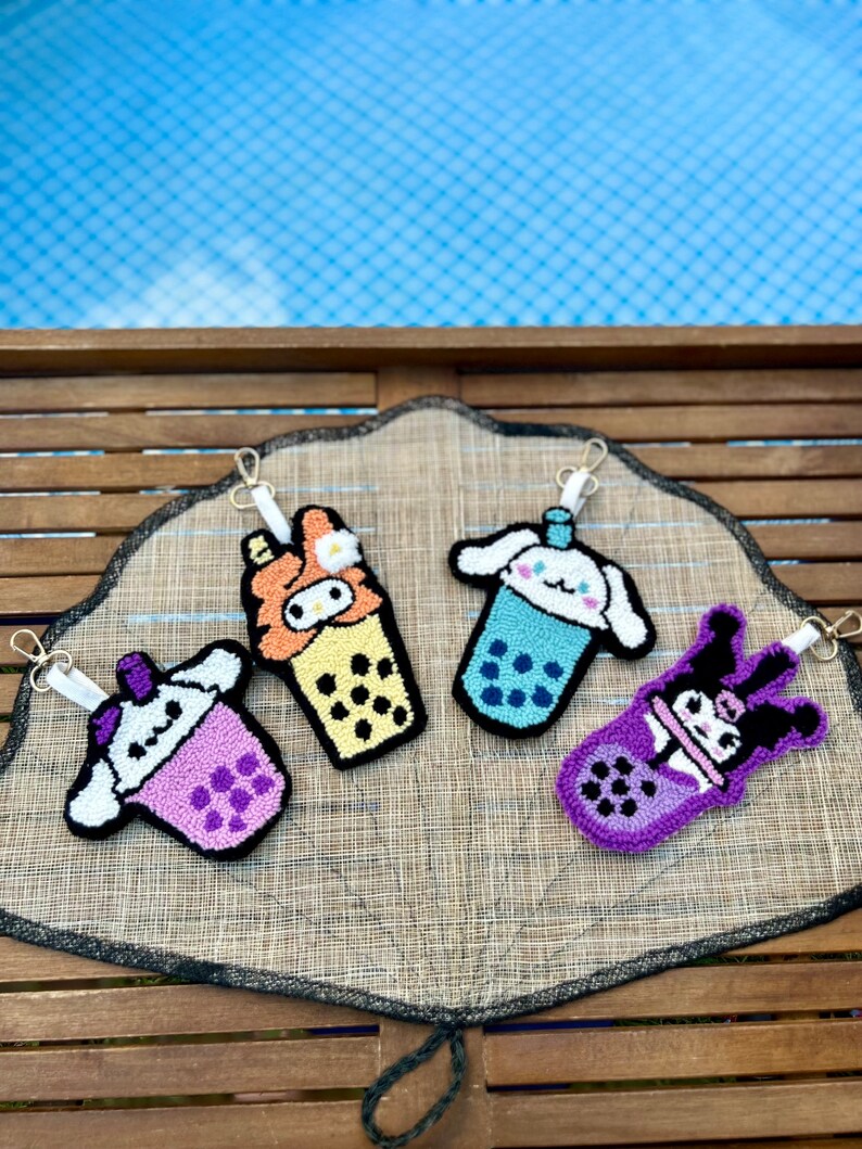 Sanrio Keychains, My Melody, Kuromi, Cinnamon Roll, Cute Keychains, Bag ...