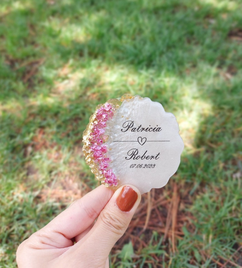 Wedding Party Favors for Guests Resin Magnet Epoxy Magnet - Etsy